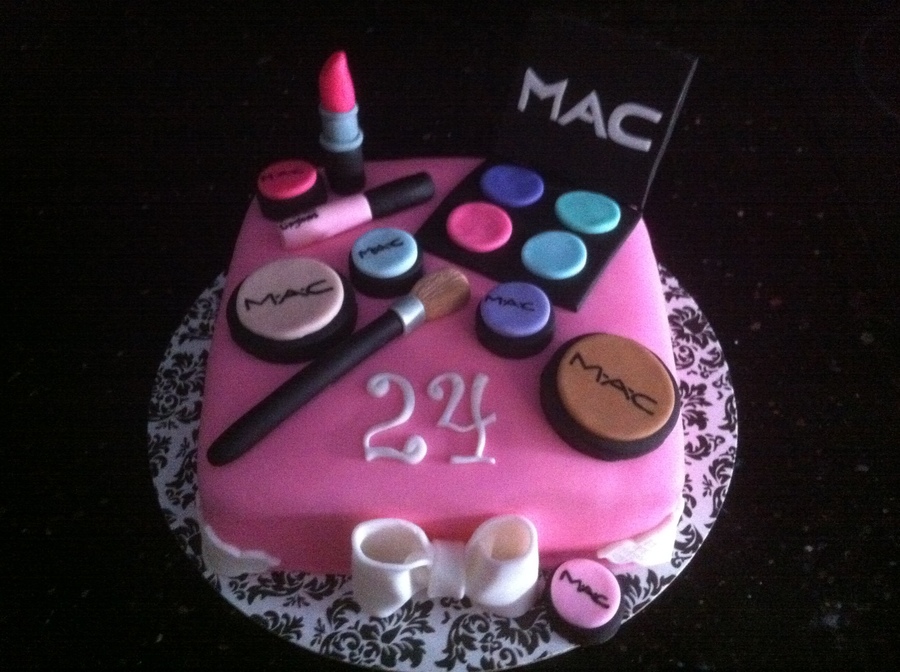 Mac Makeup Cake - CakeCentral.com