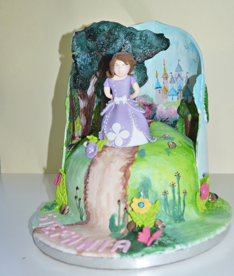Cake Princesa Sofia - CakeCentral.com