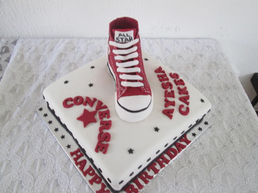 Converse Cake - CakeCentral.com