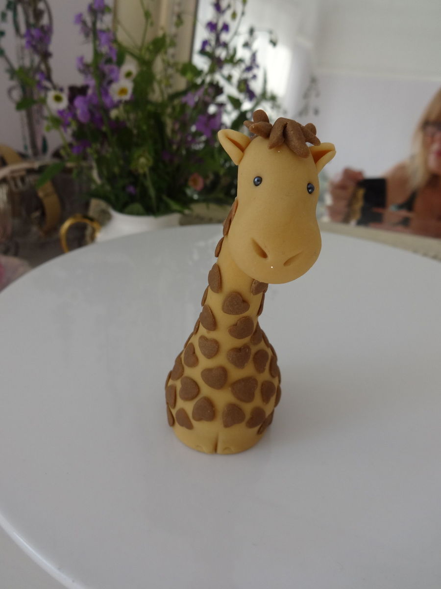 Giraffe - CakeCentral.com