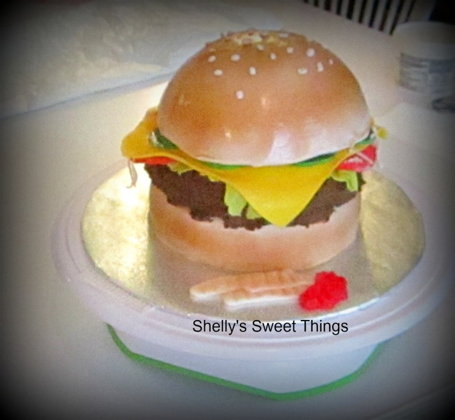 Cheeseburger Cake - CakeCentral.com