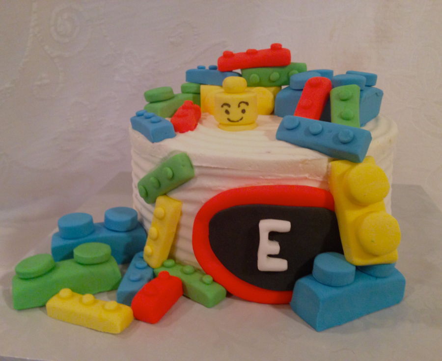 Legos Cake - CakeCentral.com