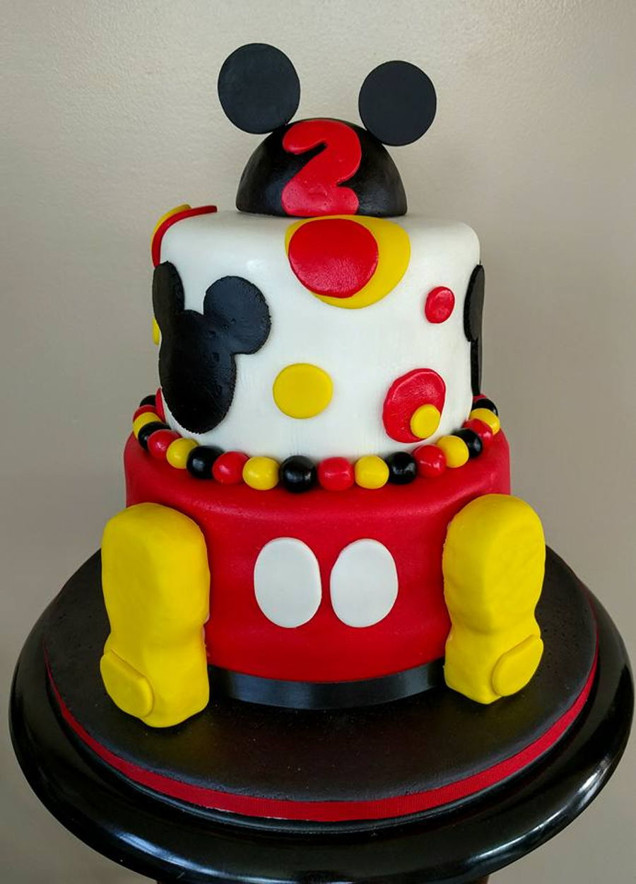 Mickey Mouse - CakeCentral.com