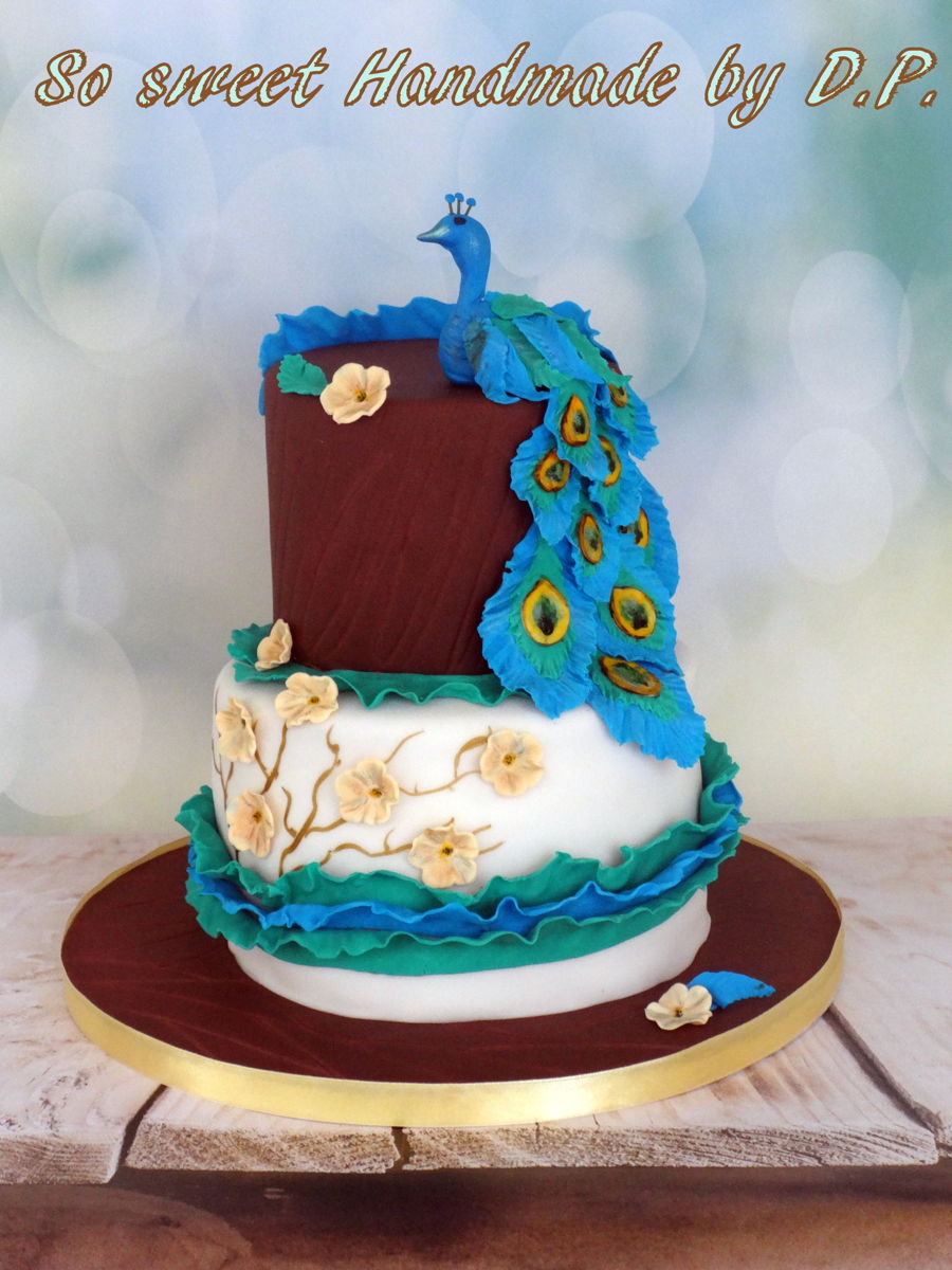 Peacock Cake - CakeCentral.com