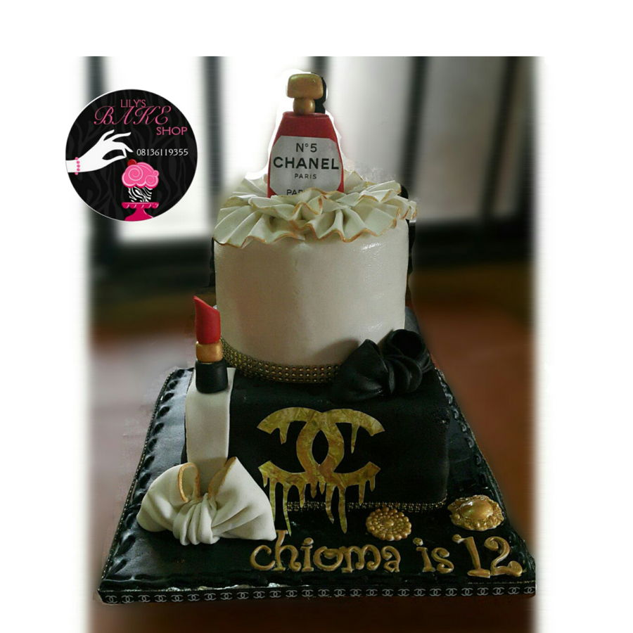 Chanel Themed Birthday Cake - CakeCentral.com