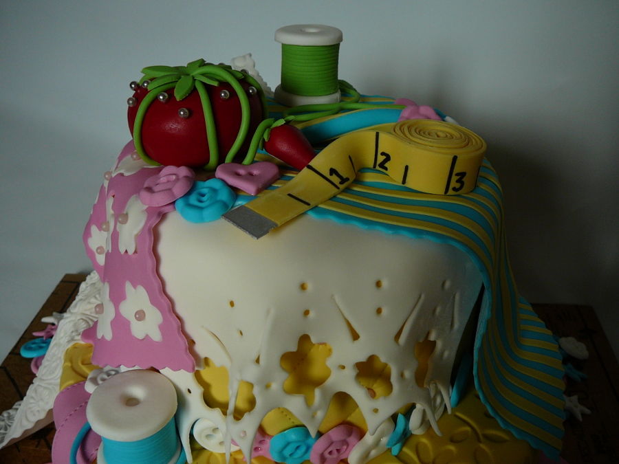 Sewing Cake - CakeCentral.com