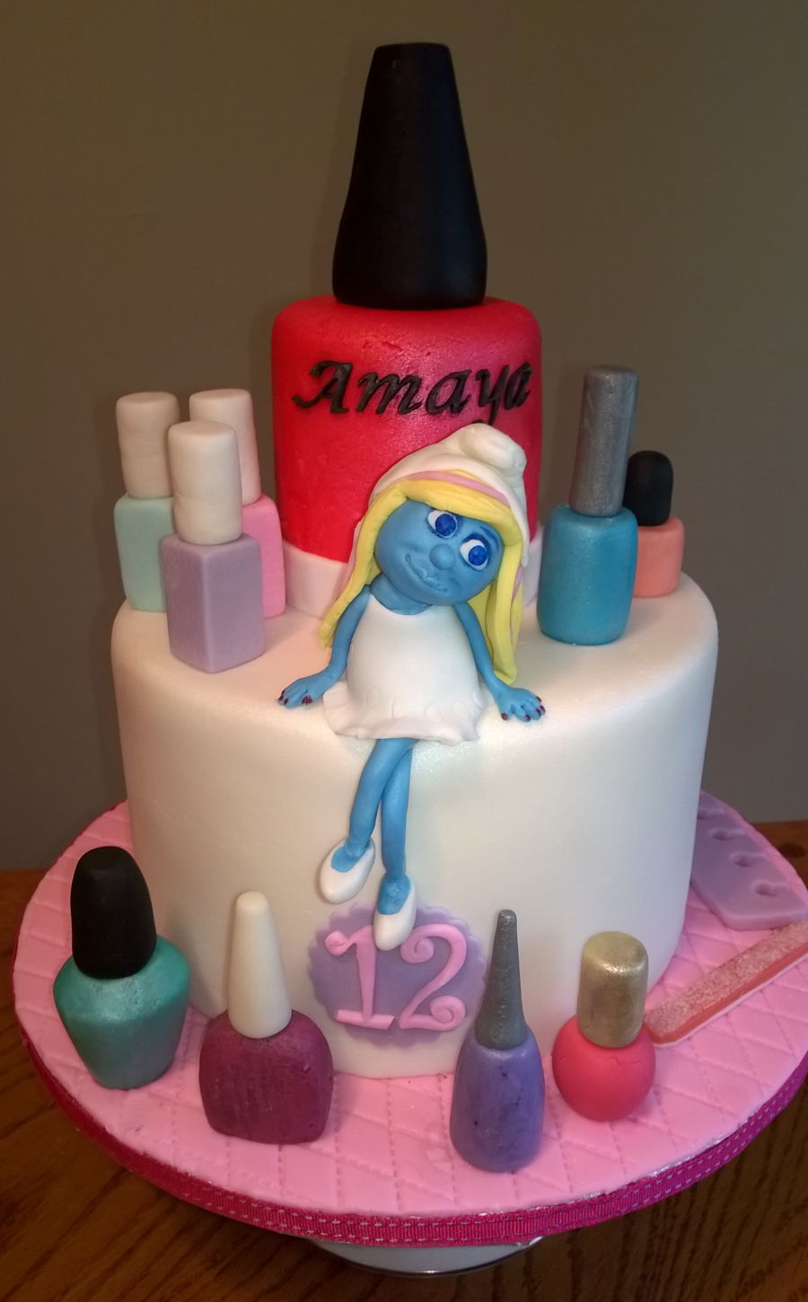Smurfette Loves Nail Polish Cake