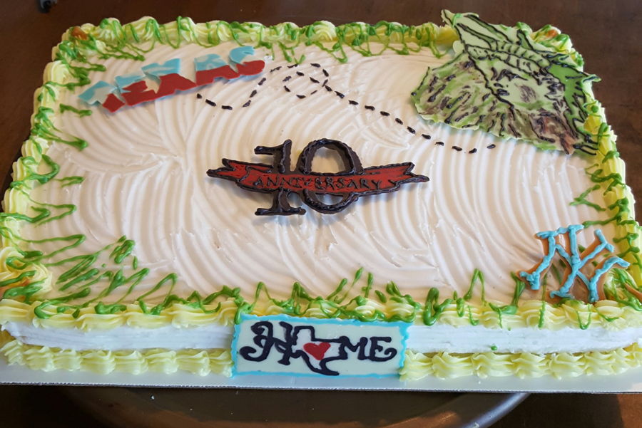 Moving Anniv. Cake - CakeCentral.com