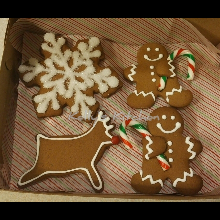 Christmas Gingerbread Cookies - CakeCentral.com