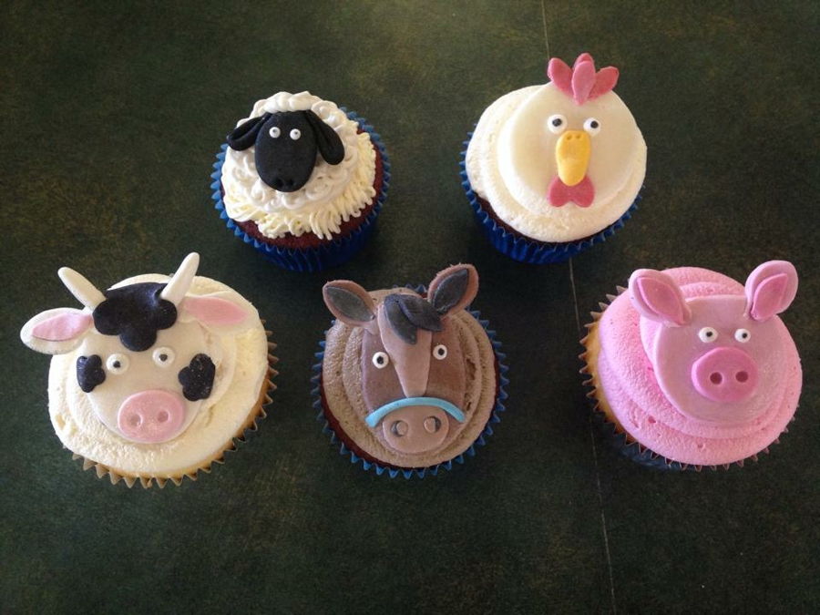 Farm Animals - CakeCentral.com