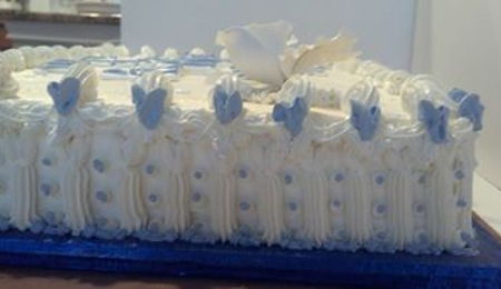 Violets Blues - CakeCentral.com