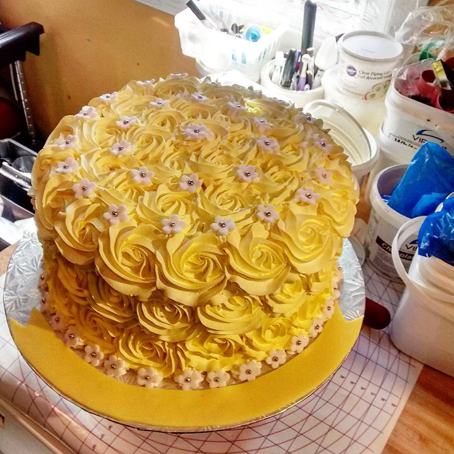 Yellow Rosettes - CakeCentral.com