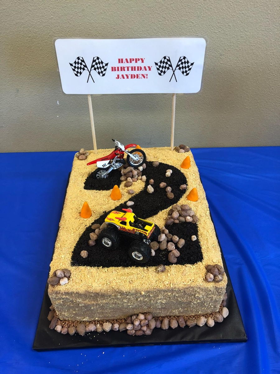 Cocomelon Birthday Cake For 2 Year Old Boy Race Track Cake Children 