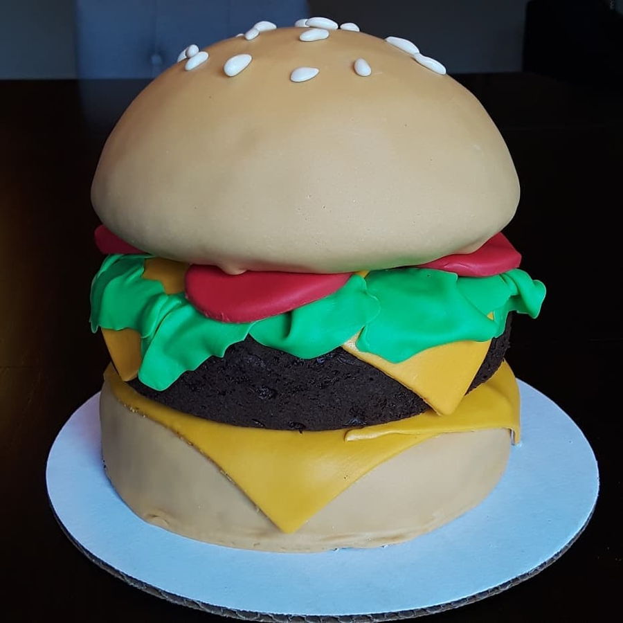 Cheeseburger Cake - CakeCentral.com