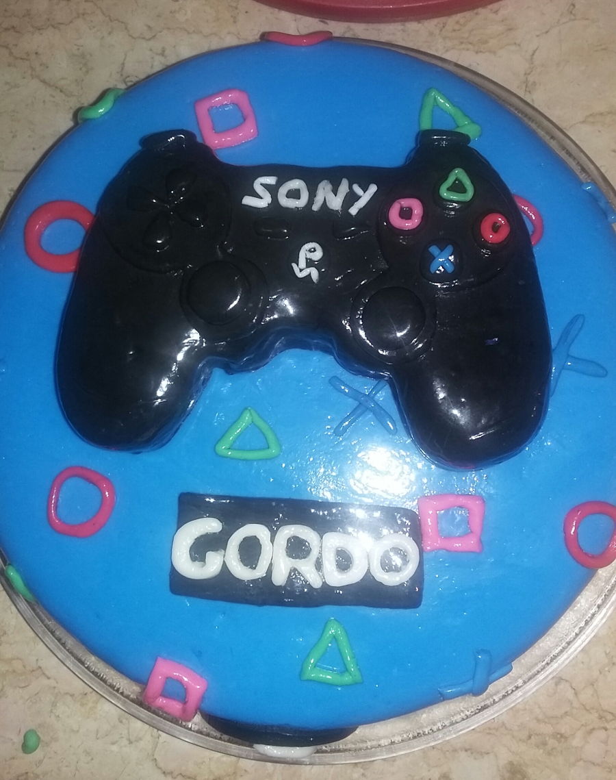 Nintendo - CakeCentral.com